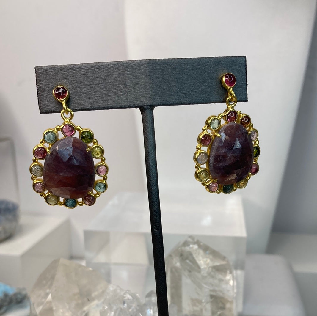 Earrings – Timeless Treasures