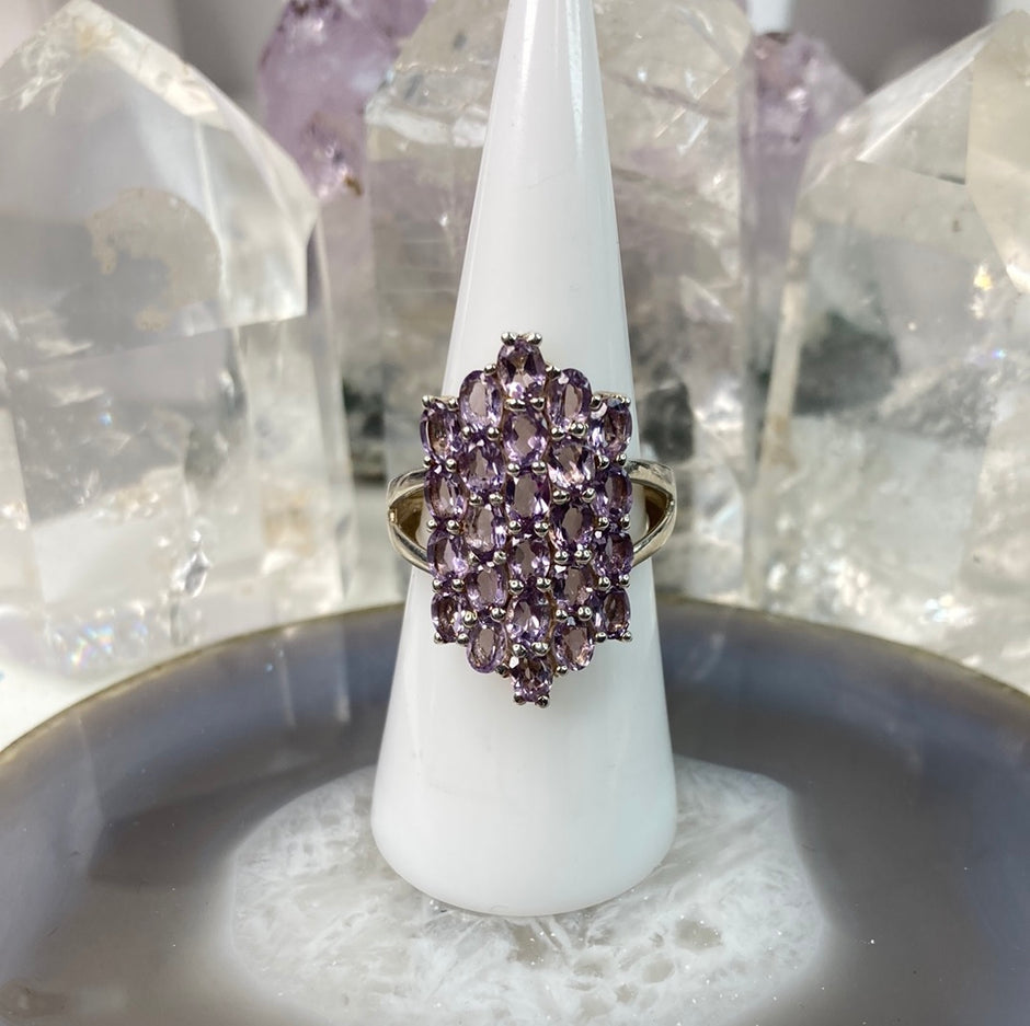 Rings – Timeless Treasures